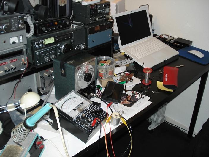 Zendmasten worden opgeblazen......of toch niet ? - Nederland - Radiotrefpunt